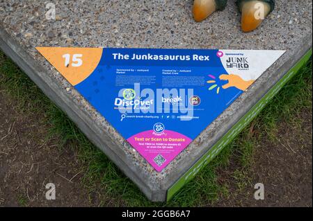 Gogo dinosaur number 15 The Junkasaurus Rex Artist Junkyard Market crew ...