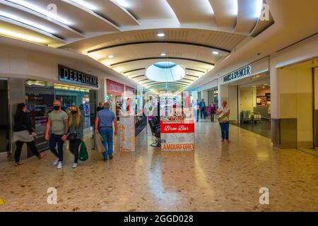 Hill Street Shopping Centre, Middlesbrough, 19th November 1982 Stock ...