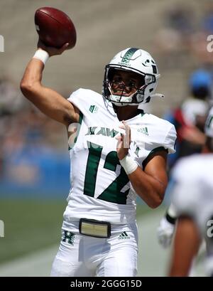 August 28, 2021 - Hawaii Rainbow Warriors offensive lineman Solo ...