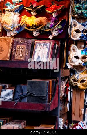 high quality italy vegetable leather sample with different colors(white ...