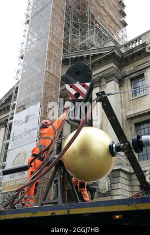 Hull, UK. 1 Sep 2021. Hull's Guildhall Greenwich Time Ball ready to be ...