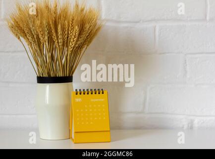 Tear-off calendar for September 2021. A desktop calendar for planning ...