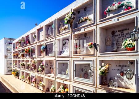 Above ground crypt in graveyard Stock Photo - Alamy