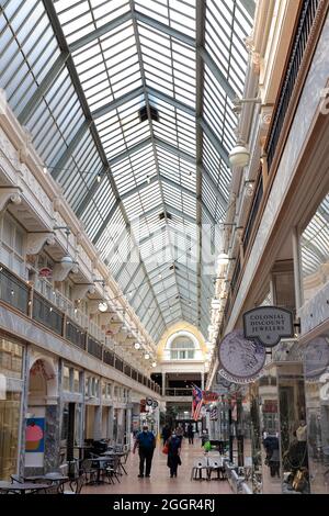 The historic Colonial Arcade nowadays the 5th street arcades in ...