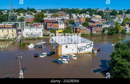 Main Street Manayunk, Philadelphia, Pennsylvania, USA Stock Photo - Alamy