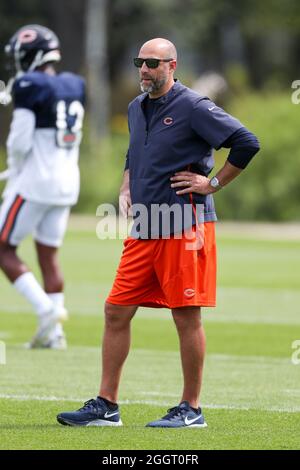 Chicago Bears head coach Matt Nagy talks to quarterback Andy Dalton (14 ...