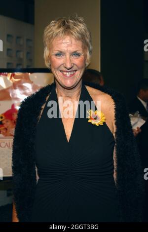 Tricia Stewart 11/06/03 CALENDER GIRLS at Cinerama Dome Theater ...