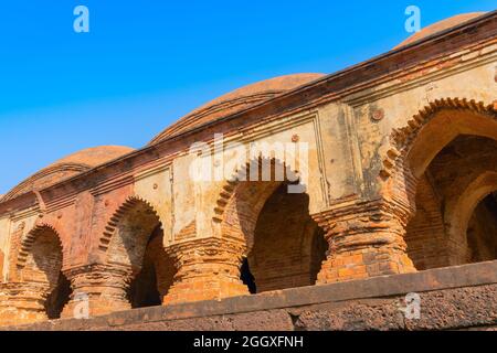 Arches of Rasmancha, oldest brick temple of India -tourist attraction ...