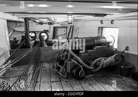 This is the ships rigging of the 1817 Victorian era tall-ship of the ...
