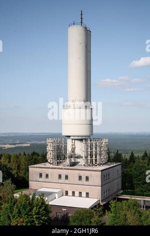 03 September 2021, Bavaria, Schönwald: The former reconnaissance tower ...