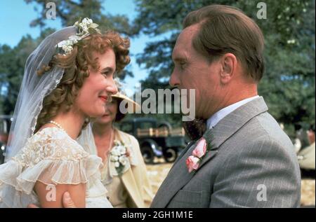 RAMBLING ROSE (1991) ROBERT DUVALL RMR 008 Stock Photo - Alamy