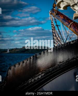 view of Georges Island from a sail boat Stock Photo - Alamy