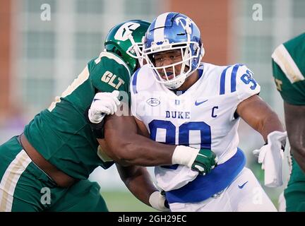 Duke defensive lineman Dewayne Carter runs the 40-yard dash at the NFL ...