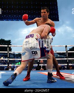 Jovanni Straffon (left) and Maxi Hughes in their IBO Lightweight World ...