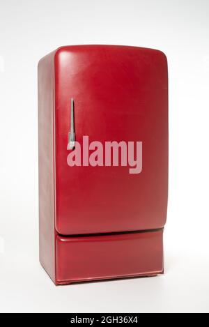 Red vintage fridge in interior of kitchen Stock Photo - Alamy