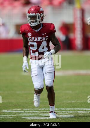 September 4, 2021: Owls defensive back Sean Fresch #29 glances into the ...