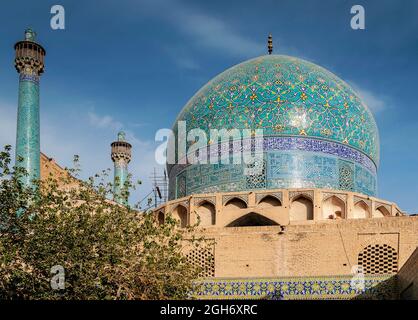 persian islamic architecture detail of imam mosque landmark in esfahan ...