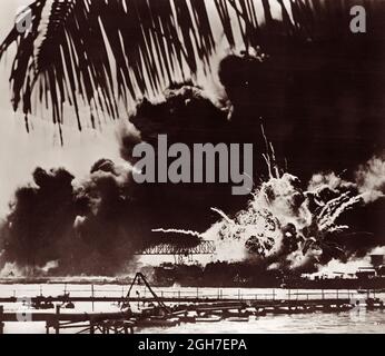 USS Shaw exploding after her forward magazine was detonated by the ...