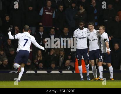 Tottenham's Gareth Bale celebrates scoring his sides opening goal ...