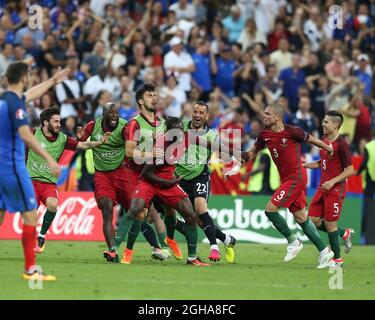 Eder of Portugal celebrates scoring in extra time during the UEFA ...