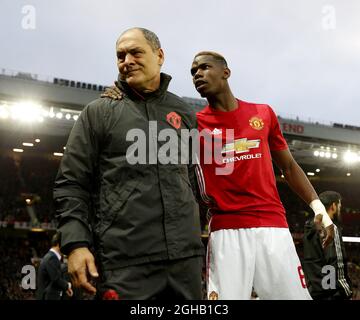Manchester United coach Silvino Louro (left) and goalkeeper Sergio ...