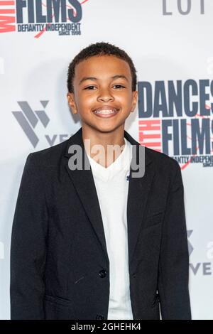 LOS ANGELES - SEP 5: Shaun Dixon at POPOVICH: Road to Hollywood World ...