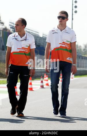 (L to R): Gianpiero Lambiase (ITA) Sahara Force India F1 Engineer with ...