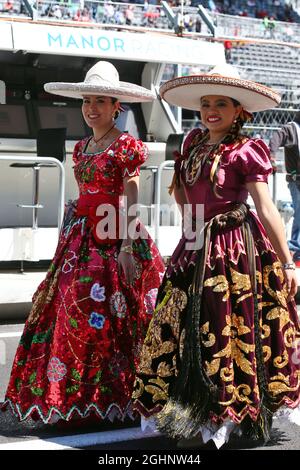 Pit entertainment. Mexican Grand Prix, Friday 28th October 2016. Mexico ...