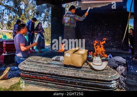 Shaman death ceremonies, colourful cemetery, Chichicastenango ...