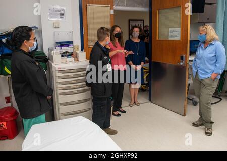NAVAL STATION ROTA, Spain (Sep. 30, 2022) Capt. Teague Suarez ...