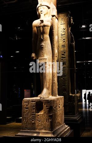 Statue of Egyptian Pharaoh Seti II wearing an Atef crown. Egypt (Museo ...