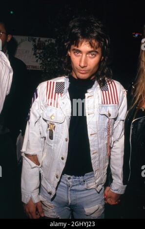 Peter Love 1990 Credit: Ralph Dominguez/MediaPunch Stock Photo - Alamy