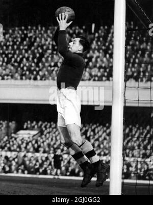 George Swindin, Arsenal goalkeeper Stock Photo - Alamy