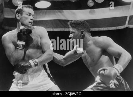 JOHANSSON I PATTERSON - BOXING FIGHT - 24 JUNE 1960 Stock Photo - Alamy