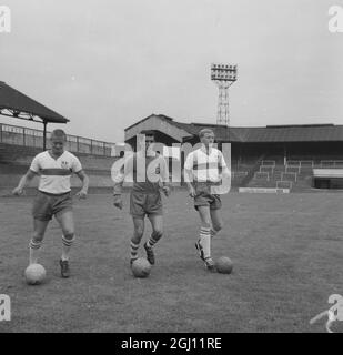 PETER READER FOOTBALLER MILLWALL FOOTBALL CLUB - 31 JULY 1961 Stock ...