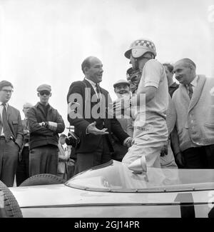 INNES IRELAND - RACING DRIVER IN ACTION DURING 16TH INTERNATIONAL ...