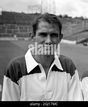 JOHN HEWIE - PORTRAIT OF FOOTBALLER, CHARLTON ATHLETIC FOOTBALL CLUB FC ...
