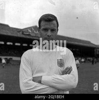 Graham Leggat, Fulham Stock Photo - Alamy