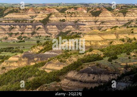 Badlands formations in Theodore Roosevelt National Park, North Dakota ...