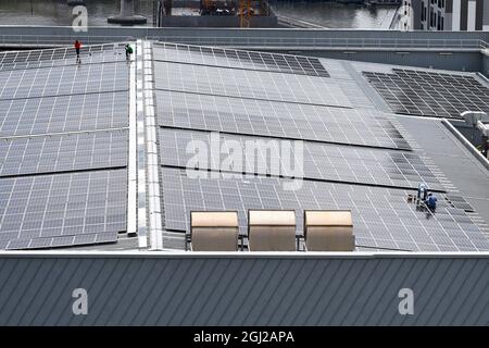 Engineering install Solar Cell system on a Roof top of the building to ...