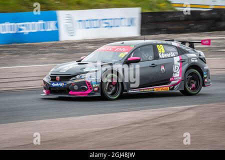 Jade Edwards, Honda Civic Type R, BTCC bounces back into action in ...