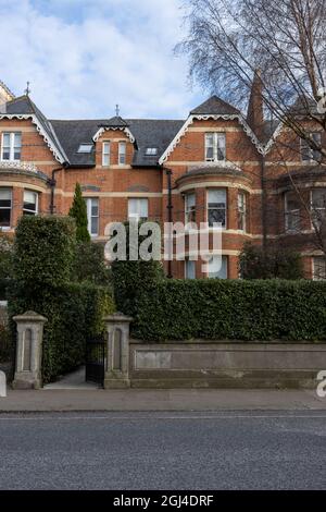 DUBLIN, IRELAND - Mar 04, 2021: A scenic shot of a building full of ...