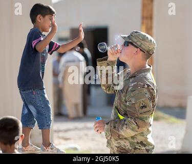 Soldiers with 1st Battalion, 6th Infantry Regiment, download military ...