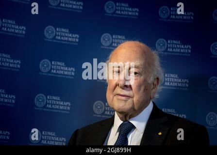 2013 Nobel Physics prizewinner Peter W Higgs at the Royal Academy in ...