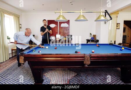 *EXCLUSIVE* Sven-Goran Eriksson with son Johan, girlfriend Yaniset ...