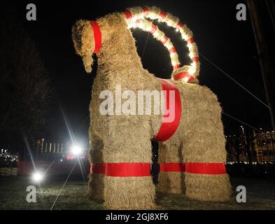 GAVLE 2014-11-30 The giant Christmas goat (GÃƒÂ¤vlebocken) made out of ...