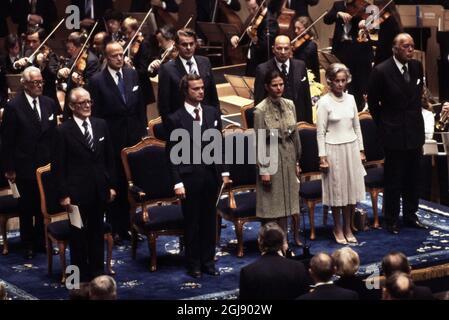 Princess Lilian and Queen Silvia during the funeral of Prince Bertil of ...