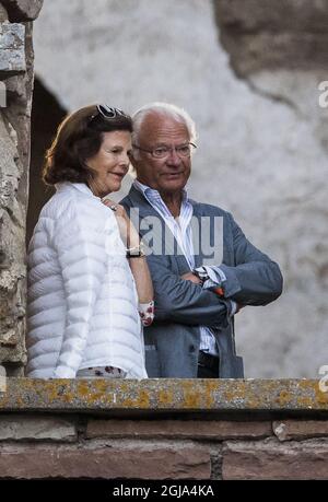 BORGHOLM 2016-07-21 Queen Silvia, King Carl Gustaf, Princess Madeleine ...