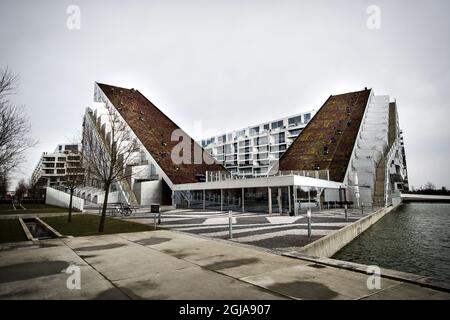 8 House in Copenhagen by architect Bjarke Ingels Group, Denmark Stock ...