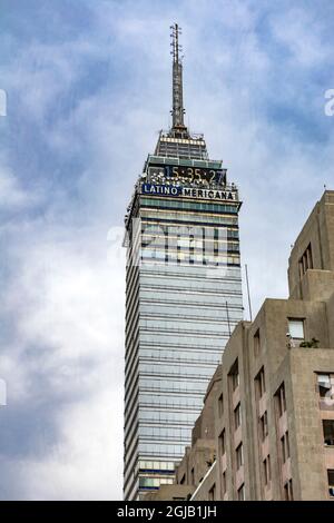Built in 1956, the Torre Latinoamericana, the world's first skyscraper ...